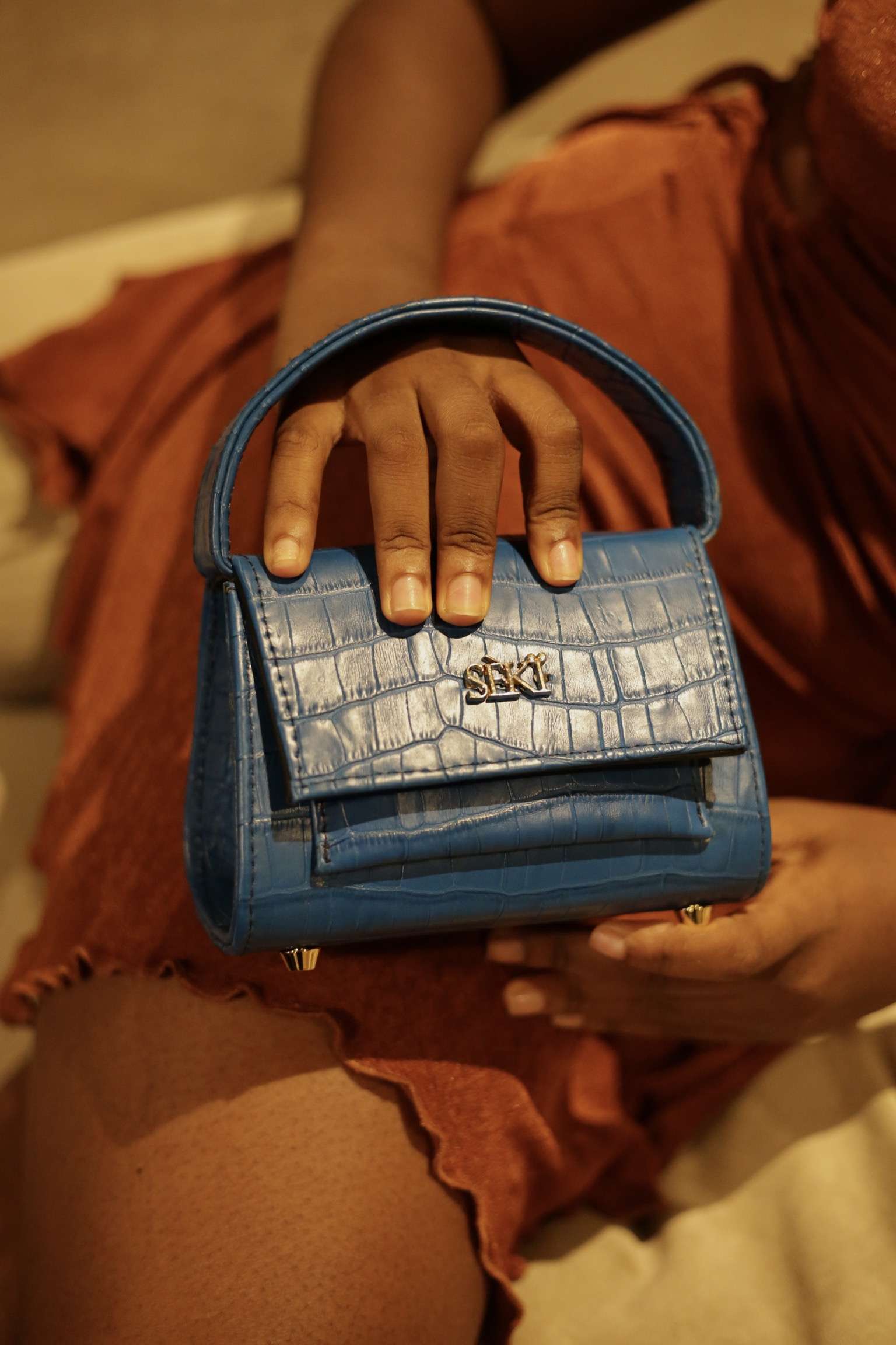 Omaya leather bag | Seki | ADJOAA | African accessories